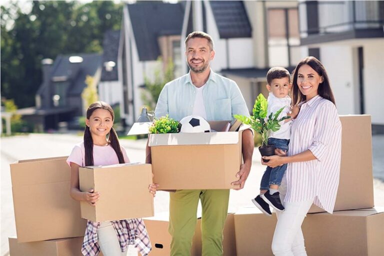 Tips for Staying Cool During a Warm Weather Summertime Move